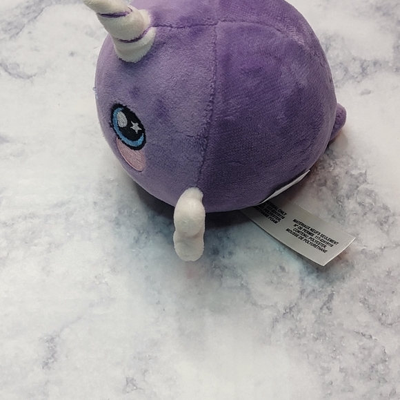 Squeezamals | Toys | Squishamals Purple White Narwhal Whale Plushie ...